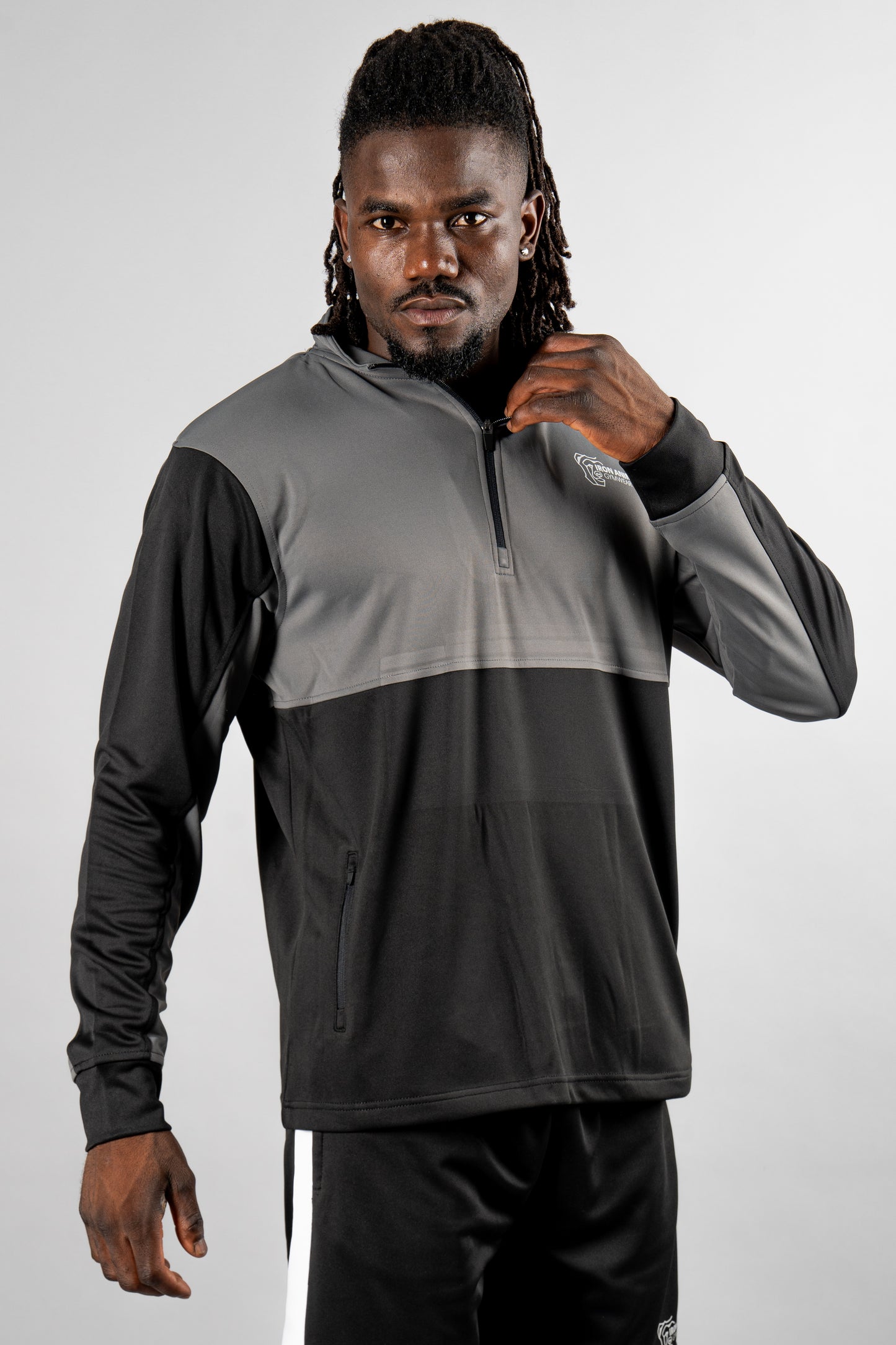 Victor 1/4 Zip – Iron Animal